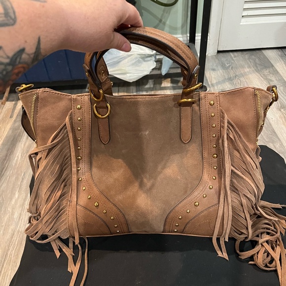 Jessica Simpson | Bags | Jessica Simpson Tan Shoulder Bag With Fringe ...